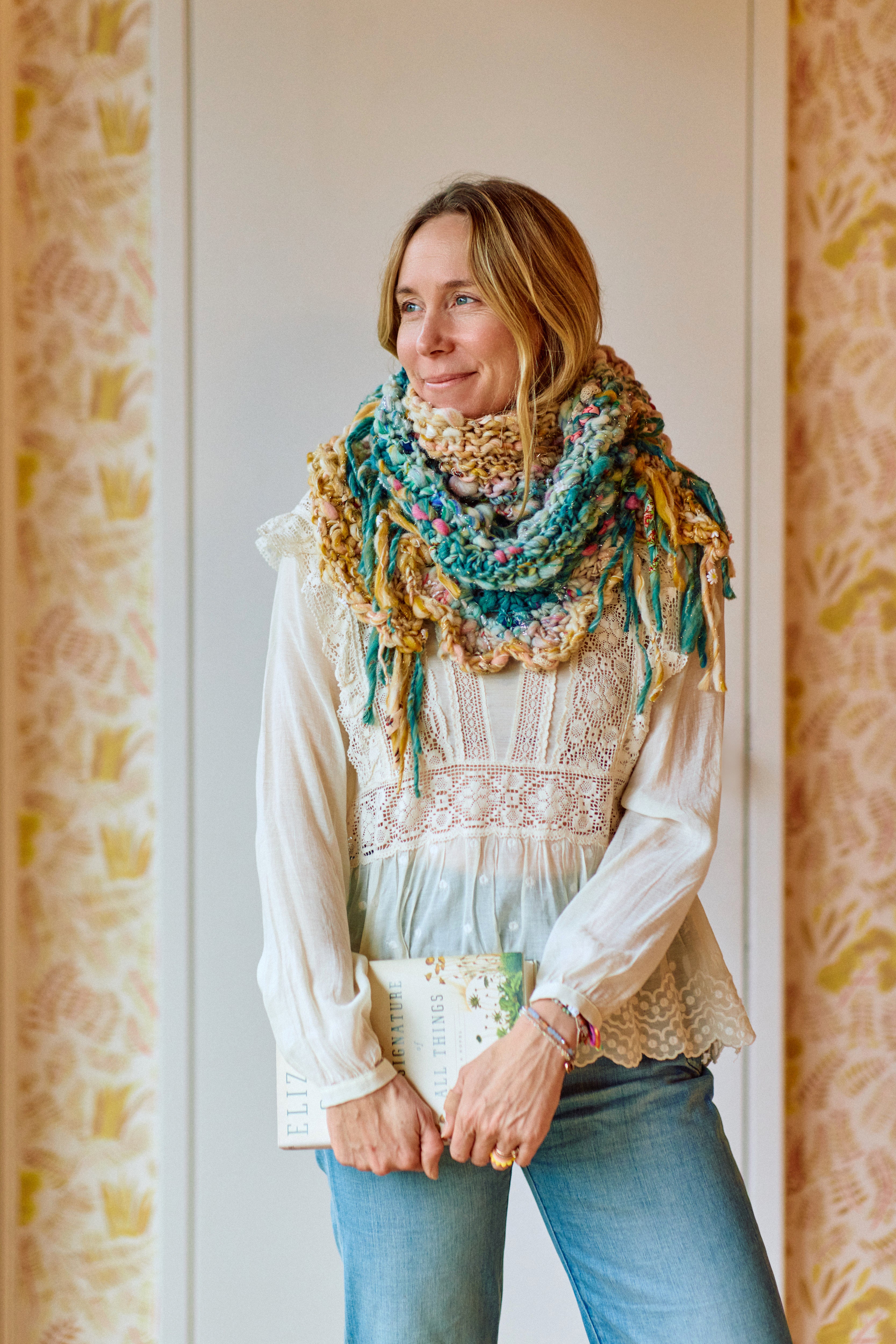 Fiorella Bandana Kit ~ Daisy Chain ~ Solstice Knitting Challenge – Knit Collage